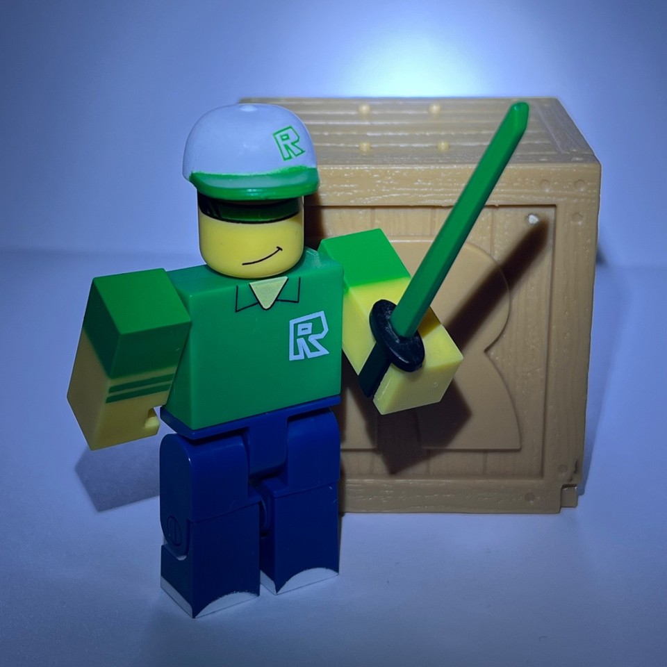 *You Choose* Roblox Jazwares Figures (Cube included with figure, no ...