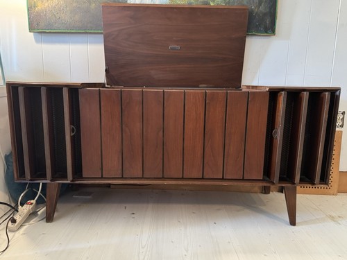 MCM Zenith x930 Stereo Console / Credenza - See Video - Local Pick Up ...