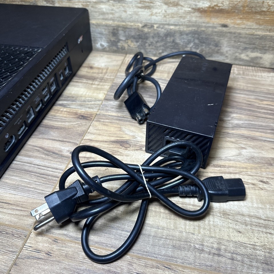 Microsoft Xbox One 1TB Console Model 1540 w OEM Power Supply Tested | eBay
