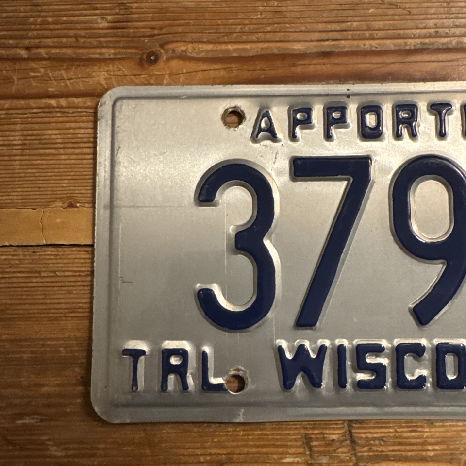 Vintage 2001 Wisconsin License Plate TRL Trailer Apportioned Embossed ...