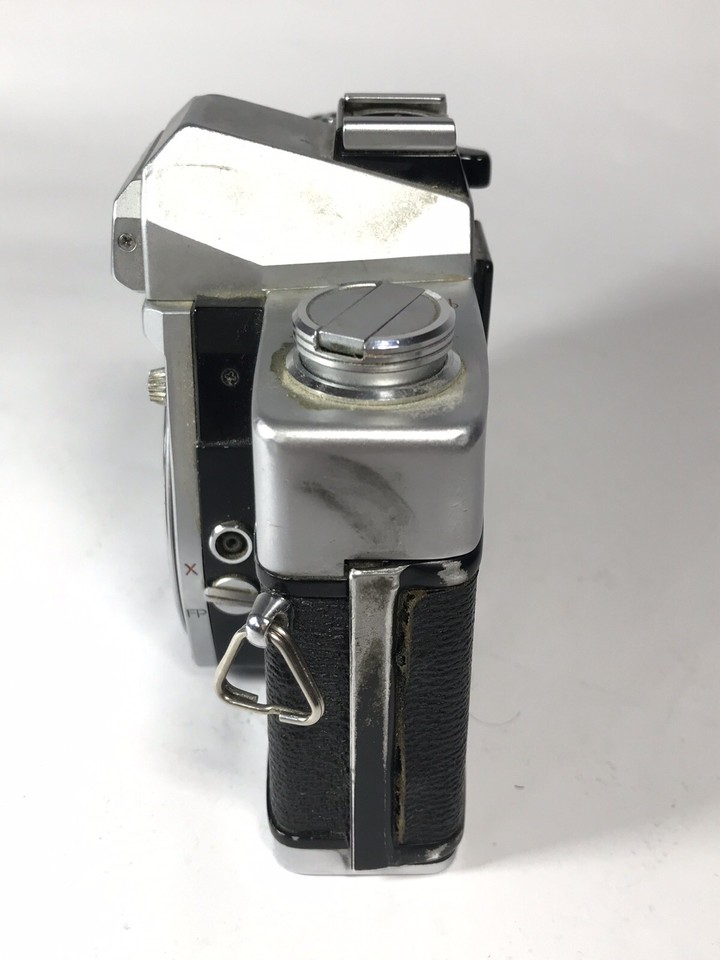 Minolta srT-202 Vintage 35mm Film Camera BODY ONLY | eBay