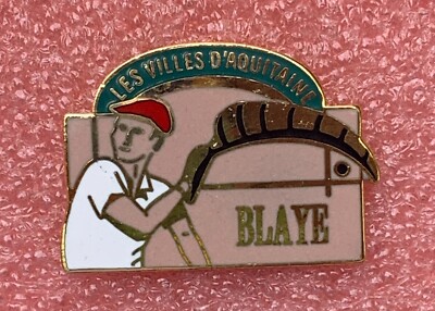 T08 Pins BLAYES Joueur de PELOTE BASQUE Chistera Ville Aquitaine lapel ...
