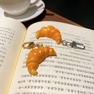 Creative Croissant Keychain Keyring Food Model Pendant Backpack Decor ...