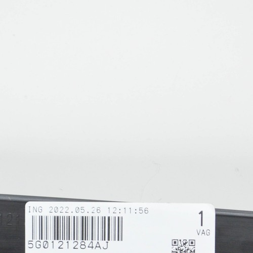 NEW VOLKSWAGEN GOLF MK7 5G RIGHT AIR GUIDE 5G0121284AJ ORIGINAL 5G0-121 ...