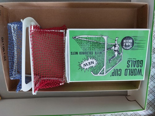 Vintage Boxed SUBBUTEO set C130 World Cup Goals in Red & Blue nets. Gc ...