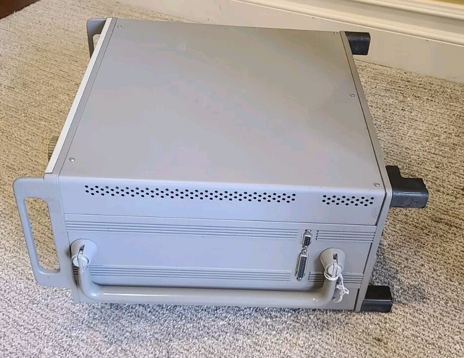 Motorola R2600 Communications Analyzer (New Condition) | eBay