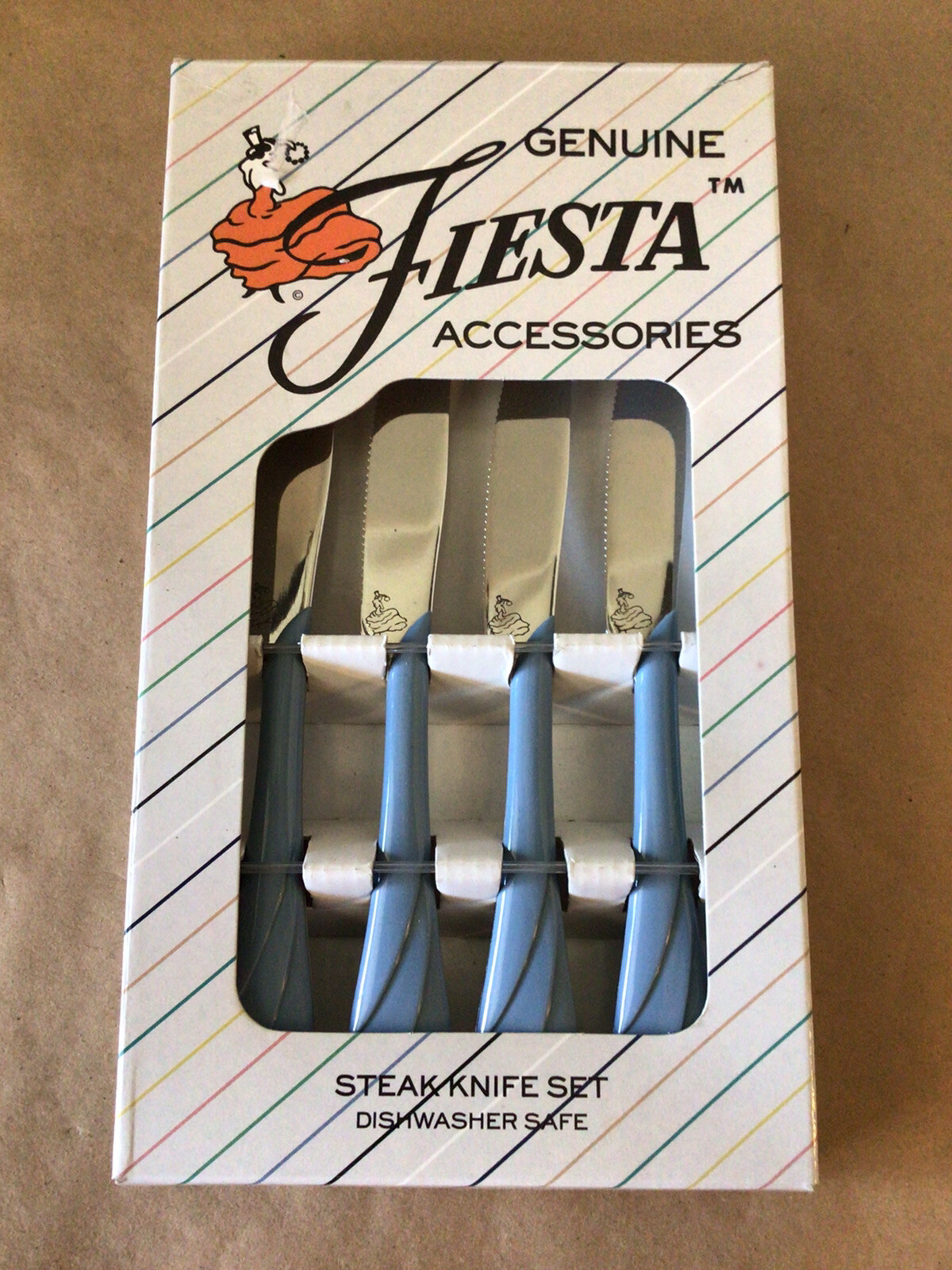 GENUINE FIESTA 1991 *PERIWINKLE BLUE* 80-3964 SET of 4 STEAK KNIFES BOX ...