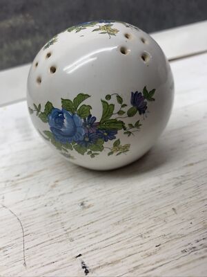 Vintage Ceramic Potpourri Sachet / Pomander Round Light w Blue & Purple ...