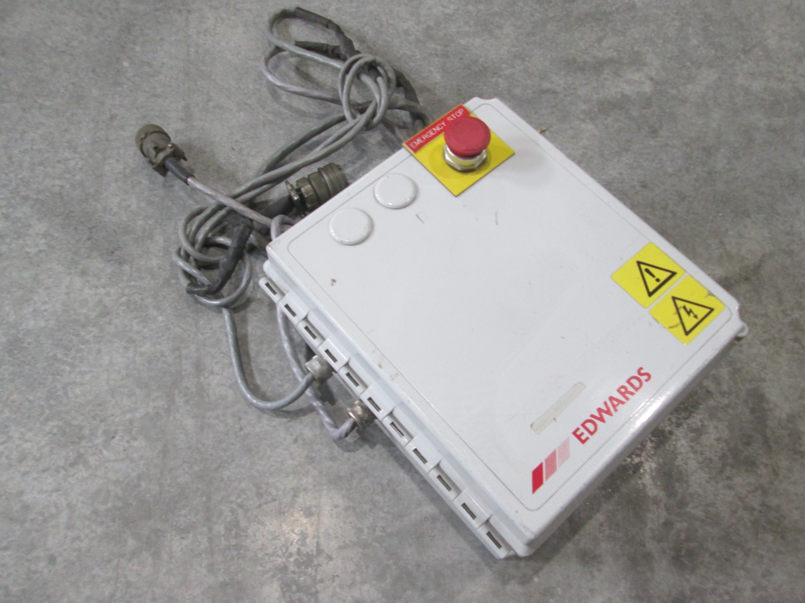 Edwards, NO3644900, Vacuum Pump Controller, Used AMAT QDP40/QMB250 ...