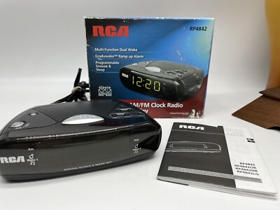RCA RP4842A Dual Wake Digital Alarm Clock AM/FM Radio Battery Backup | eBay