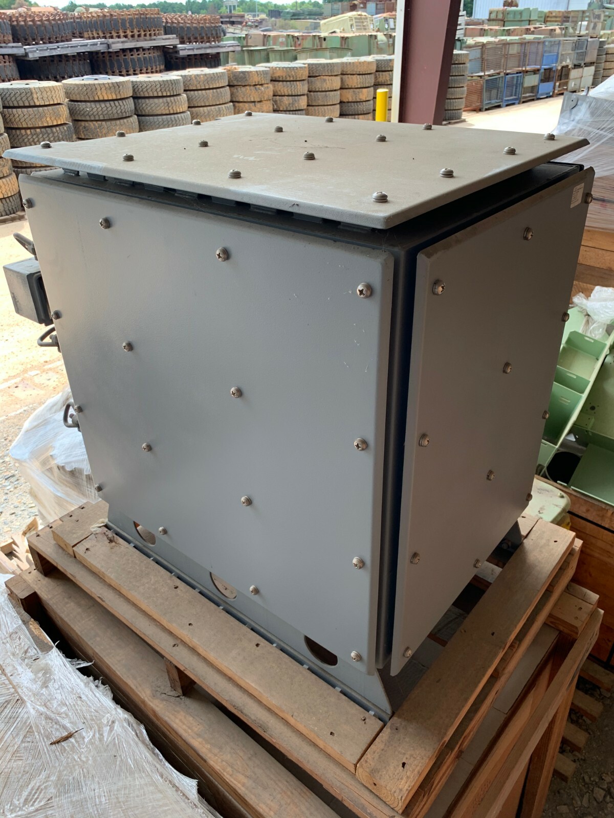 MILITARY LOCKER, GRENADE | eBay