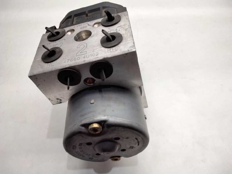 476604U102 BOITIER DE COMMANDE DE ABS POUR NISSAN ALMERA TINO V10M * 2 ...