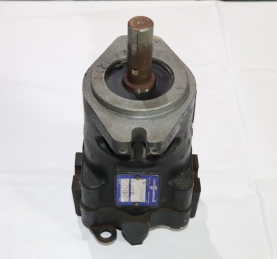 Farm Implement Parts - Sundstrand-Sauer-Danfoss Hydraulic Series 45 Pump