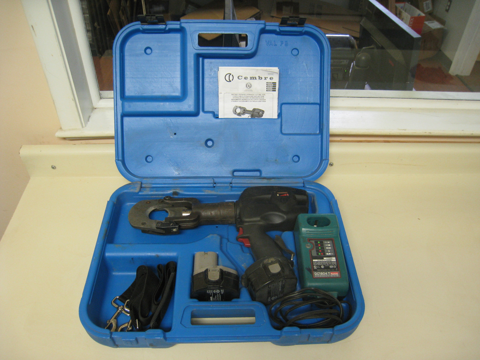 Cembre B-TC051Y Cordless Battery 50mm (2") Portable Hydraulic Cable ...