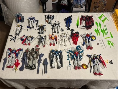 Huge Gundam Model Kit Lot, Gundam Wing, Endless Waltz) Assembled / 19 ...