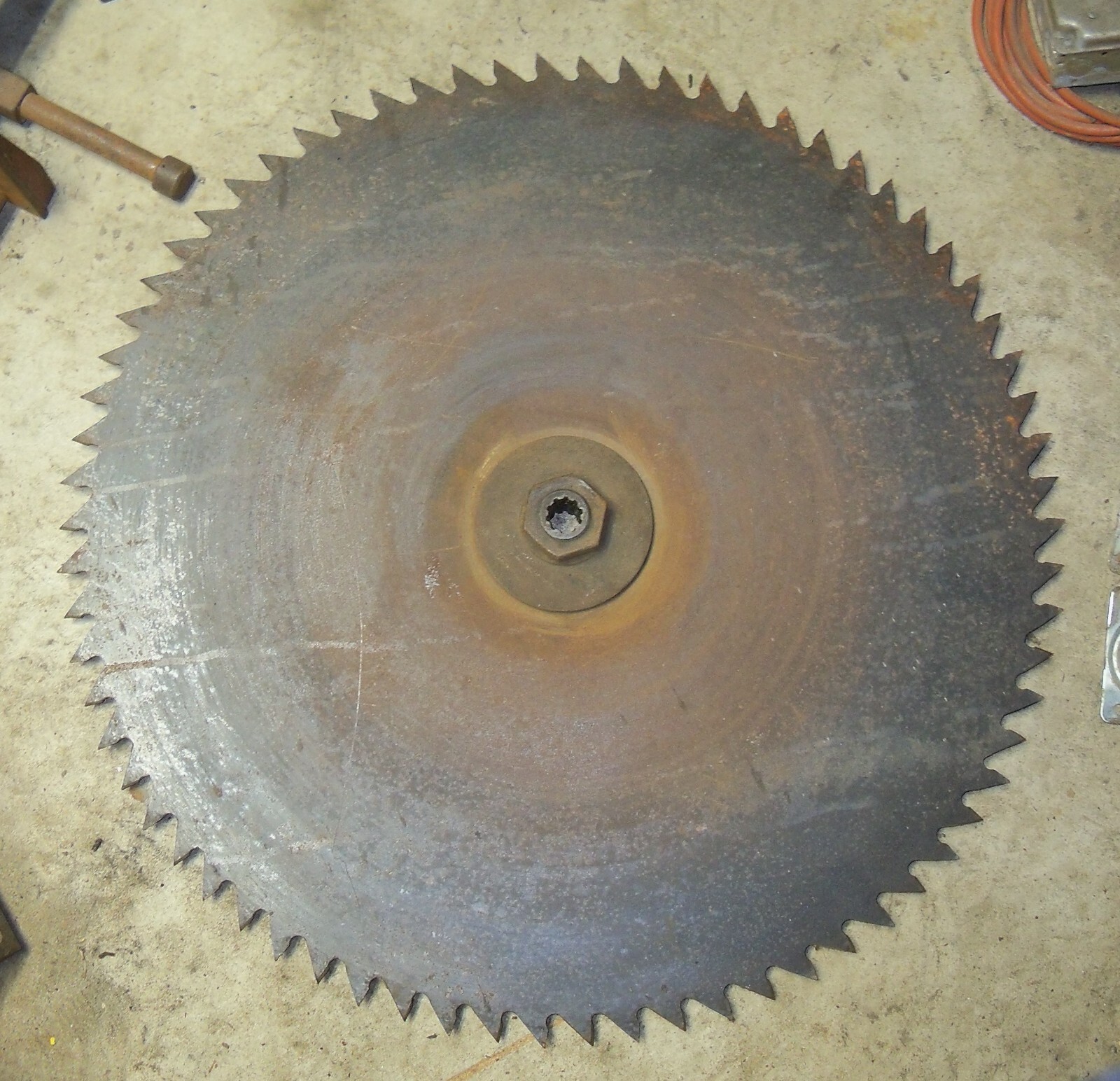 HTF Farmall Cub Tractor PTO Driven Buzz Saw 27.5" Blade, Splined Hub ...