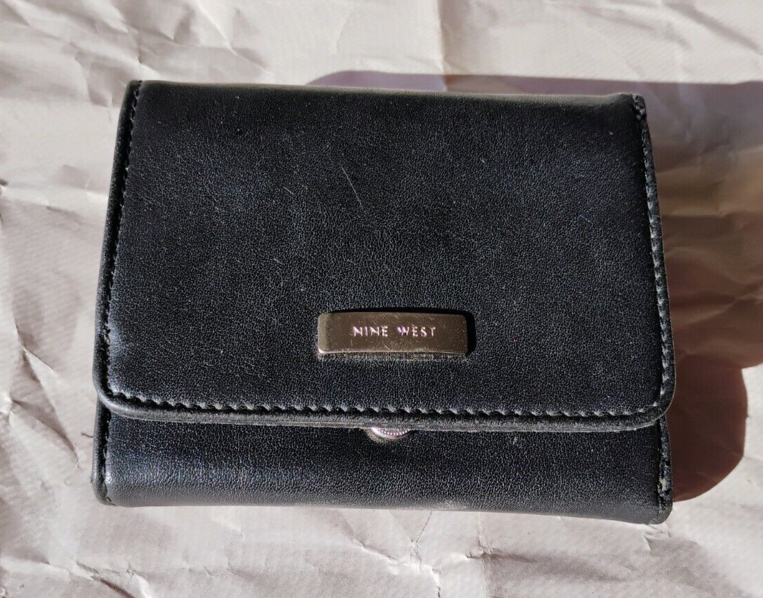 Nine West Small Black Trifold Wallet - Gem