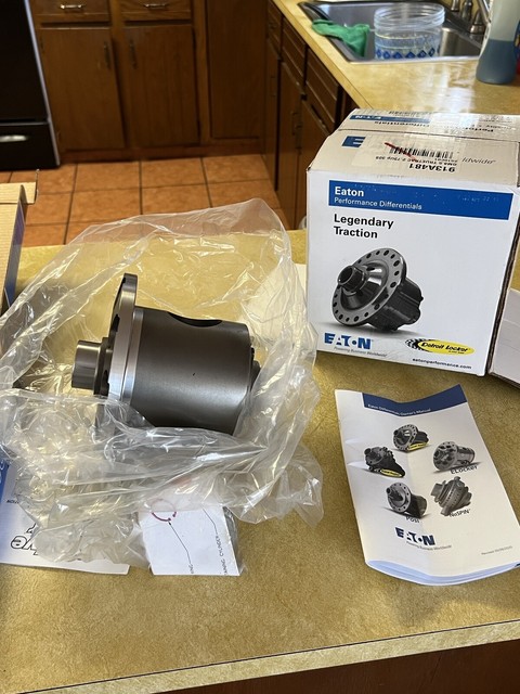 Eaton 913A481 Detroit Truetrac 8.5 30 Spline Differential With 10 Bolt ...