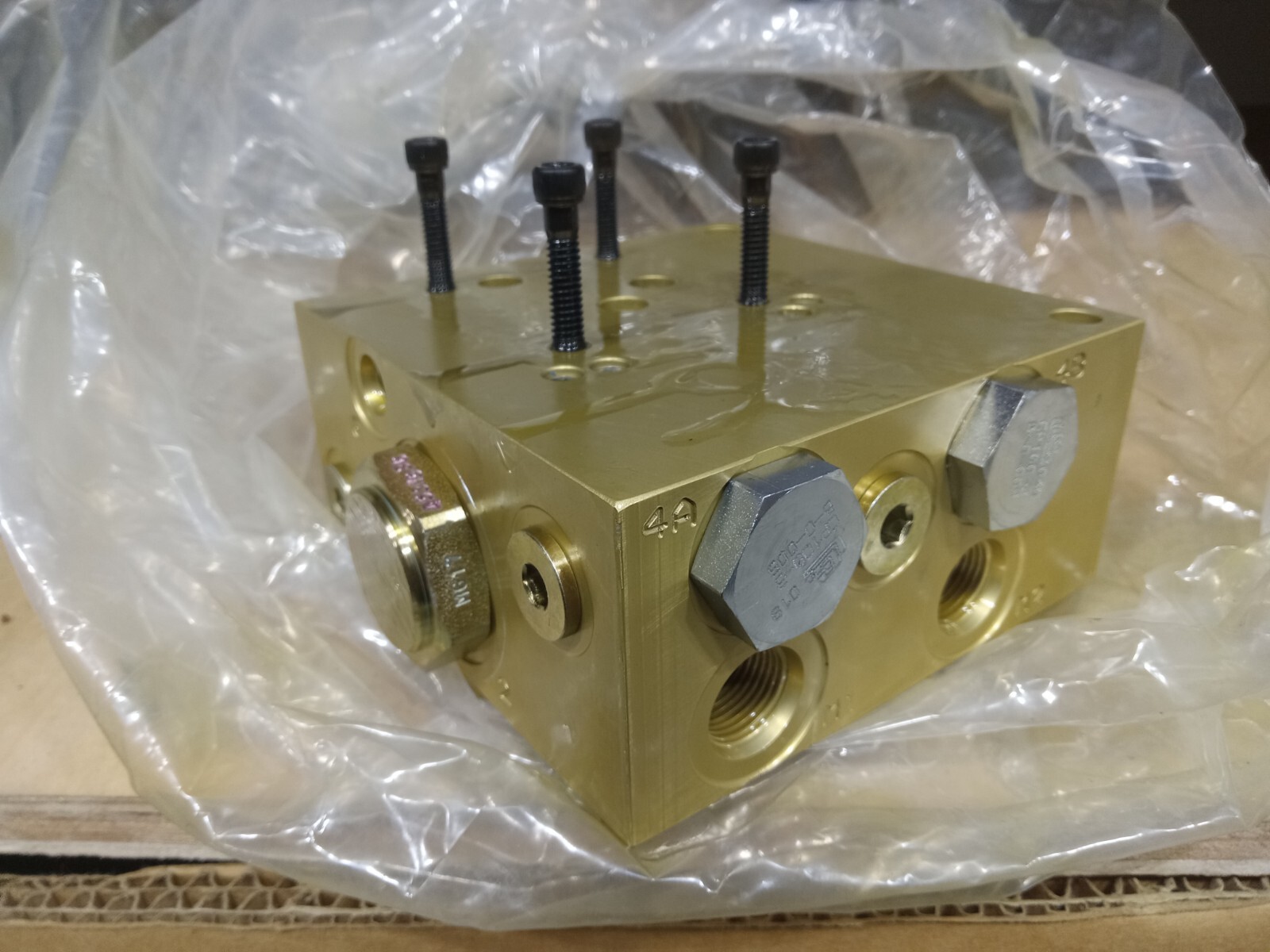 Innotek 20033A Hydraulic Valve Manifold relief block 9420000A 051206 | eBay