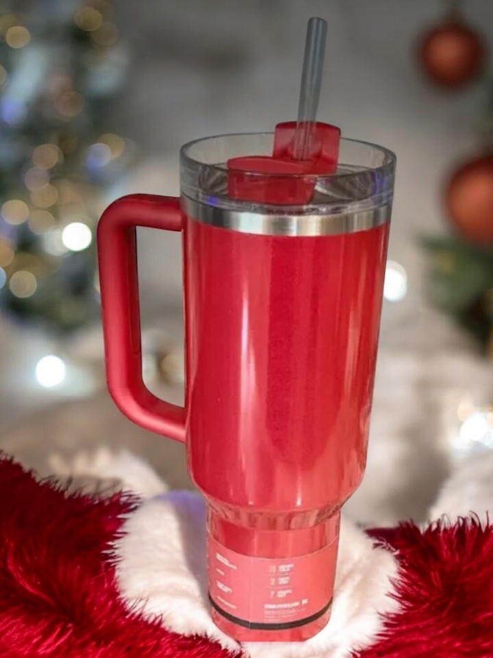 Stanley x ELF 40oz Red Delicious Quencher Tumbler NEW | eBay