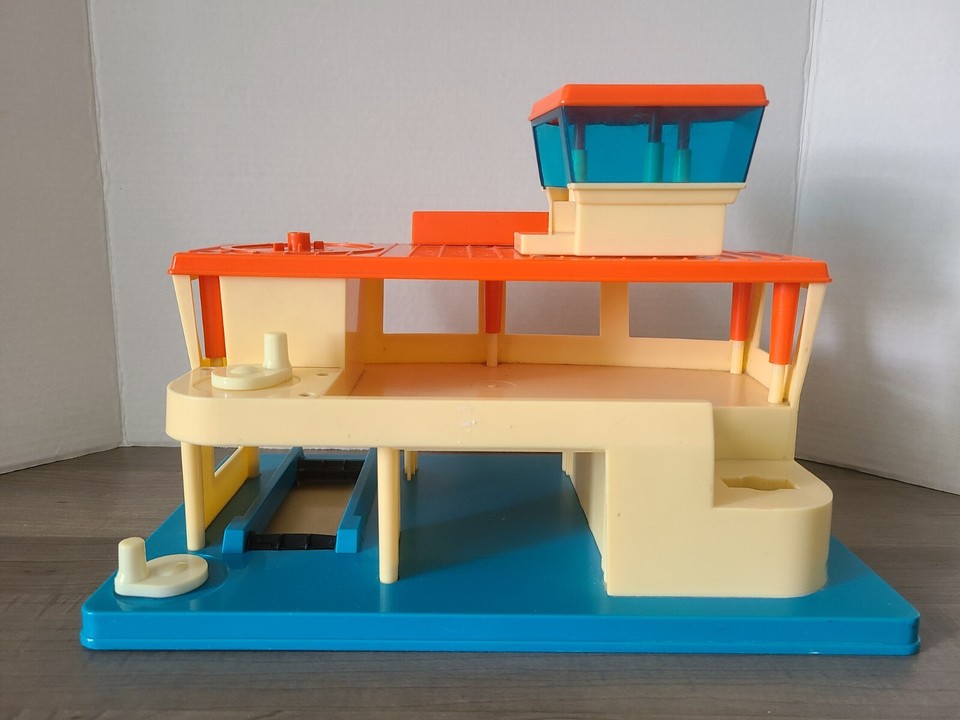 Playskool Lil Playmates AIRPORT Play Set 1984 Vintage #7960X 16 Pieces ...