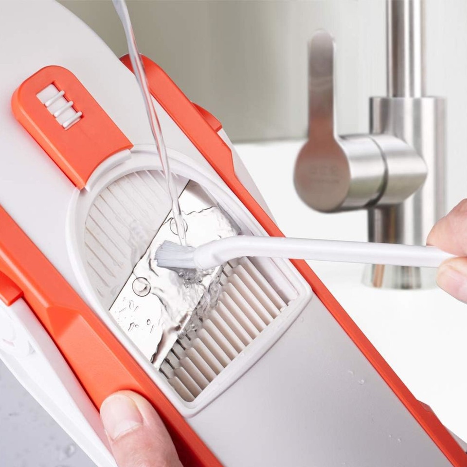 Dash Safe Slice Mandoline Slicer, Dicer with Thickness Adjuster ...