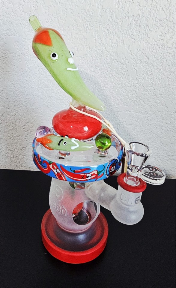CHEECH GLASS 'GREEN CHILI PEPPER' PIPE 10" WATER PIPE/ BONG/ RIG | eBay