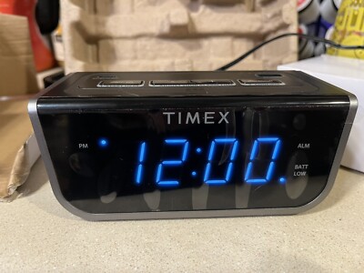 Timex Digital Alarm Clock LED T262 Bedside Dual USB Charging Used | eBay