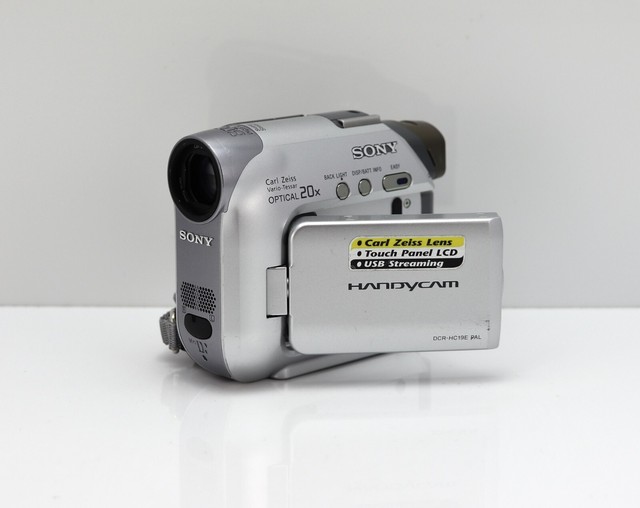 Sony DCR-HC19E Camcorder for sale online | eBay
