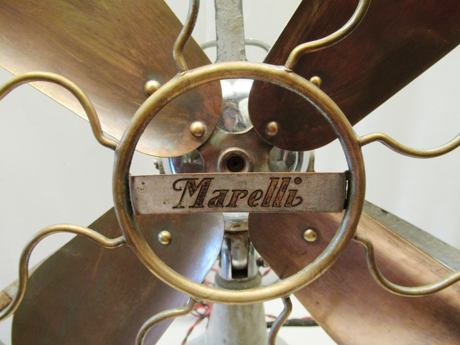 Antique Ecrole Marelli Table Fan Oscillant Avec Forgé Laiton Lames ...