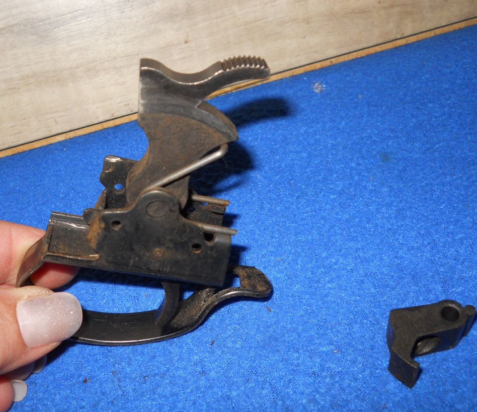 Stevens 940C, 940 20ga Shotgun TRIGGER ASSEMBLY w/ HAMMER & TOP SNAP # ...