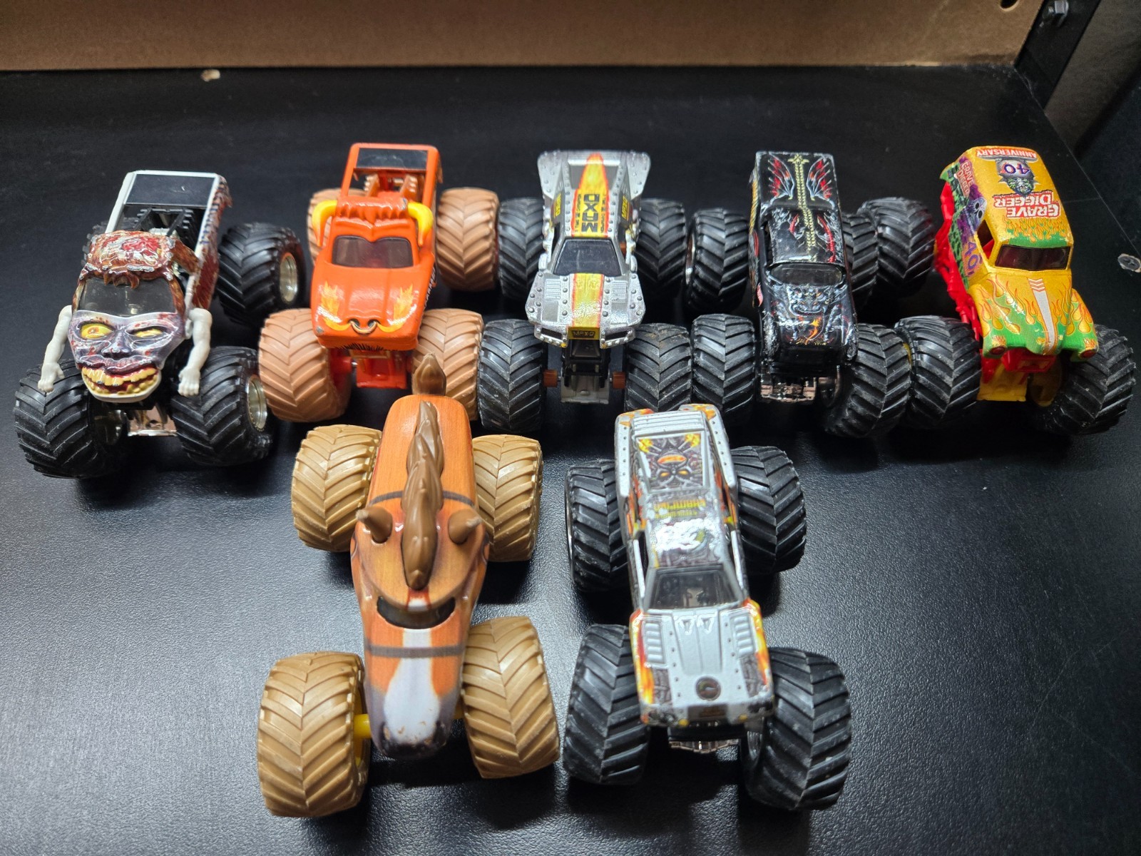 Hot Wheels Monster Jam Trucks Monster Trucks Mixed LOT OF 7 | eBay