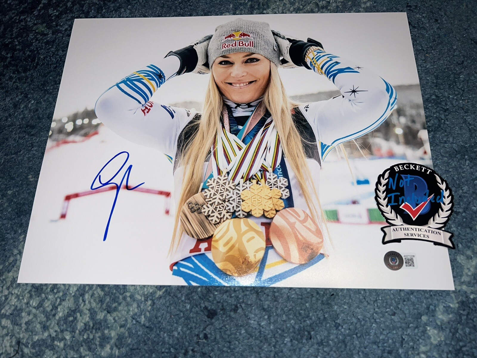 Lindsey Vonn Autographed Memorabilia | Signed Photo, Jersey ...