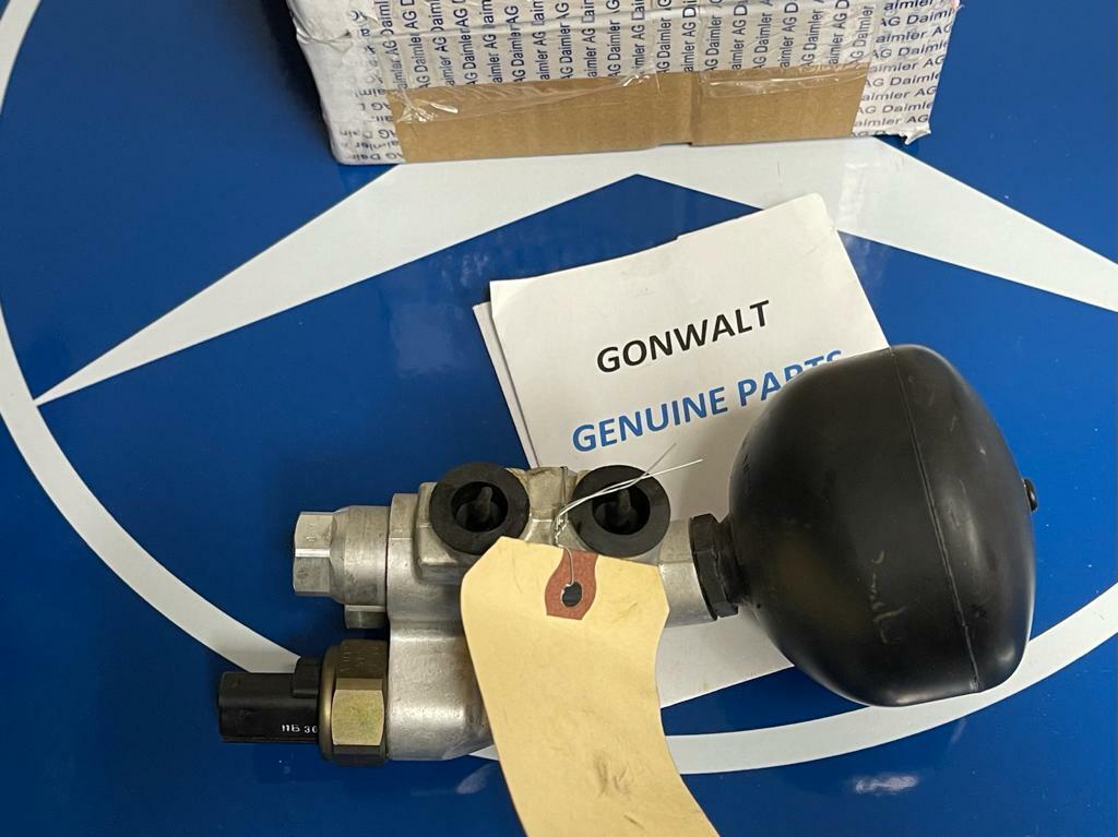 Mercedes Suspension Self Leveling Valve With Pressure Relief Valve OE ...