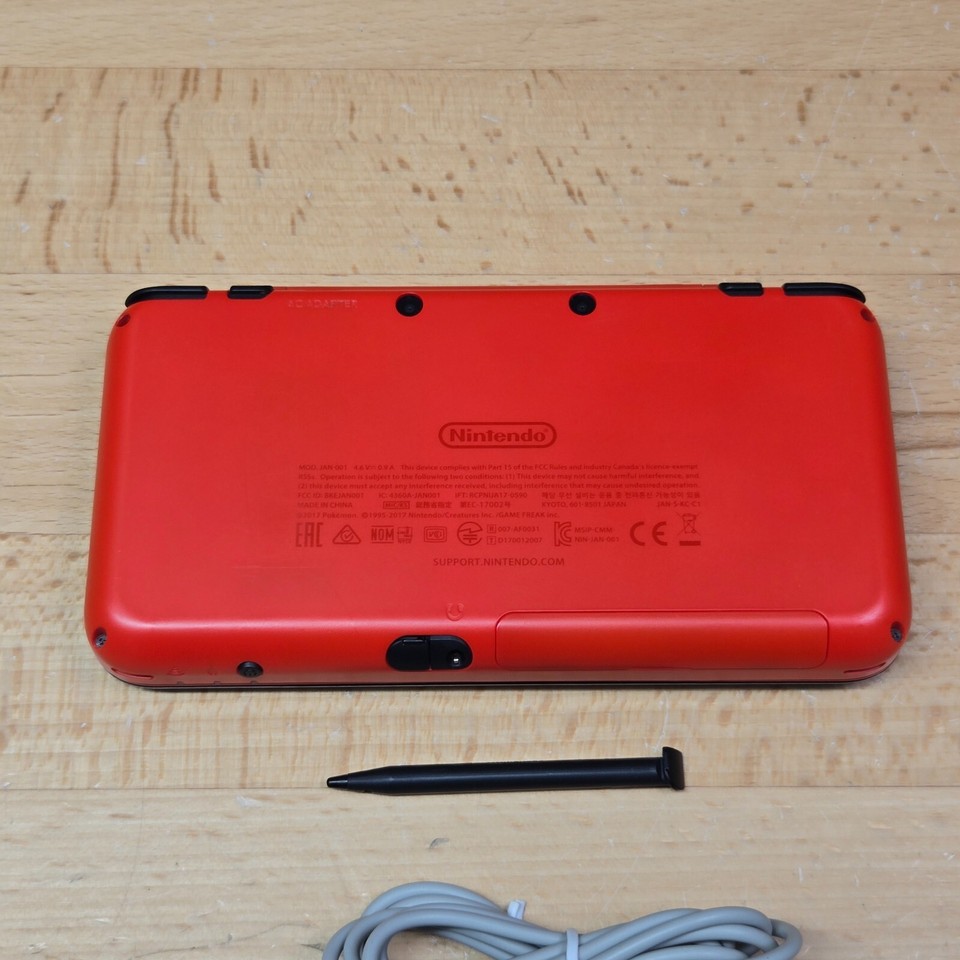 MINTY - "New" Nintendo 2DS XL - Pokemon Pokeball Edition Console - USA ...