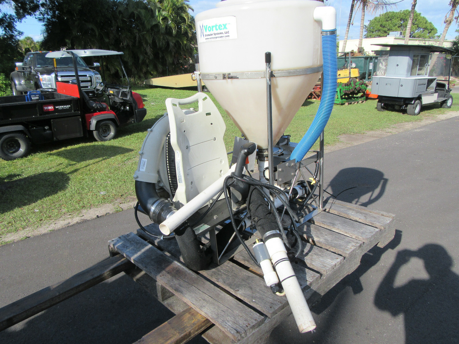 Vortex TR Granular Fertilizer Application Spreader Stihl BR550 Backpack ...