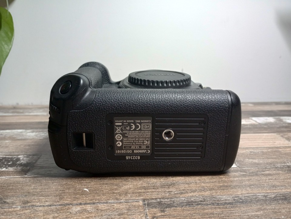 Canon EOS-1 Mark III DS dslr camera | eBay