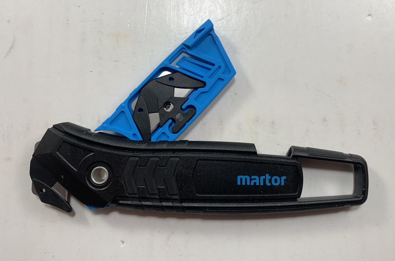 NEW MARTOR SECUMAX 350 350001 COMPACT SAFETY KNIFE/ BOX/ STRAP CUTTER ...