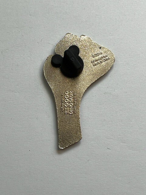 AMC Theaters The Good Dinosaur Arlo And Spot Eye To Eye Disney Pin (B2 ...