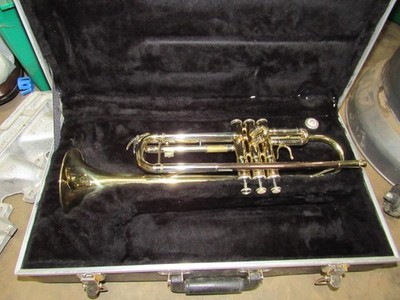 BUNDY Trumpet Instrument With Black Hard Case | eBay