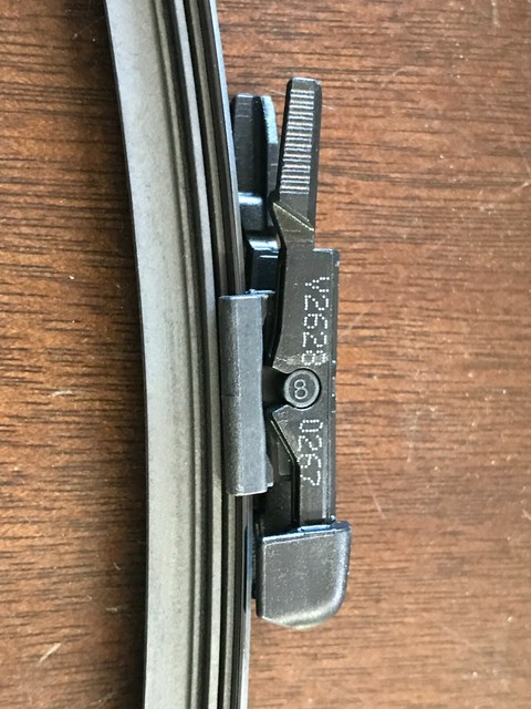 Mercedes-Benz 1568200045 Genuine OEM Wiper Blade for sale online | eBay