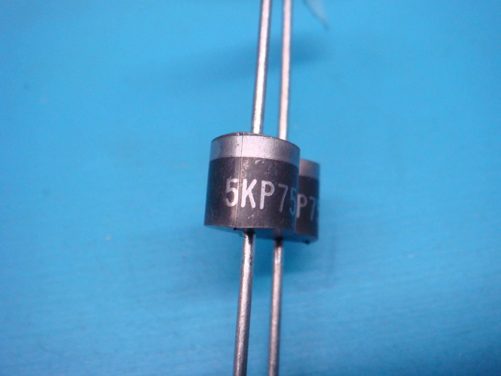 (2) GS 5KP75A 5KP TVS Diode 75V 121V P600 AXIAL Transient Voltage ...