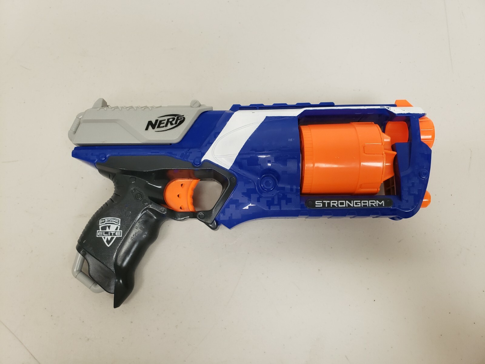 Nerf N-Strike Elite Strongarm Toy Gun Revolver Pistol 2011 Blue C-044A ...