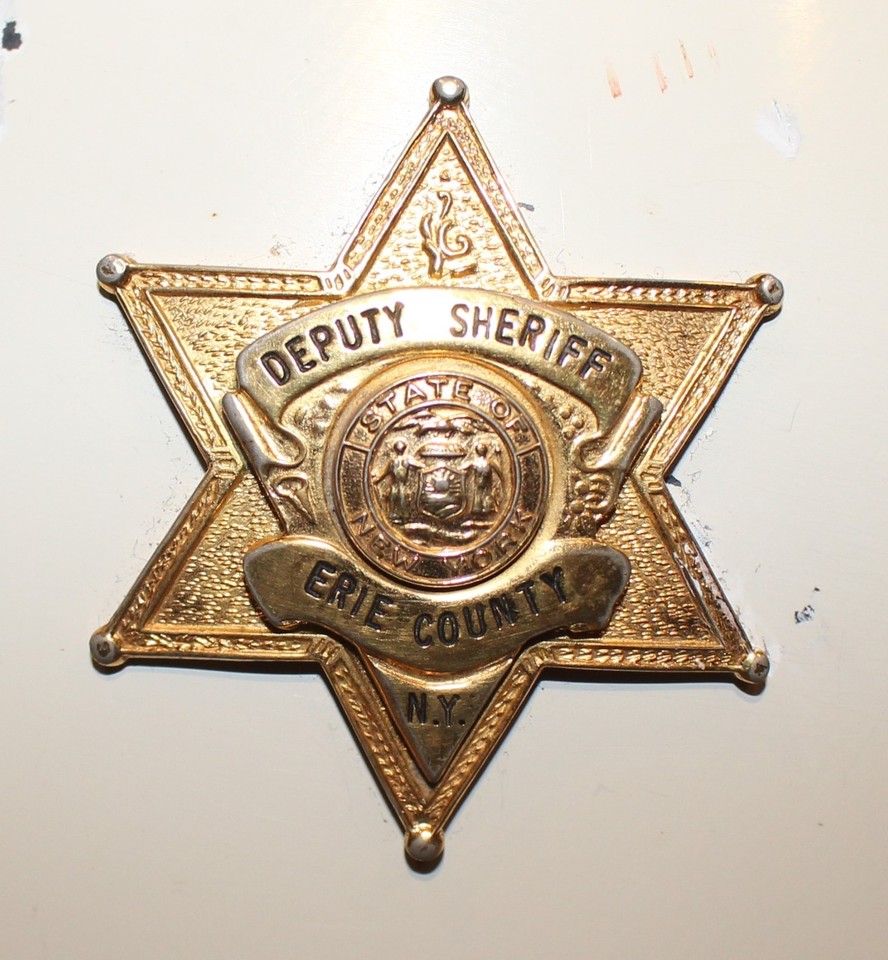 VINTAGE OBSOLETE POLICE MOTORCYCLE HELMET - ERIE COUNTY (NY) DEPUTY ...