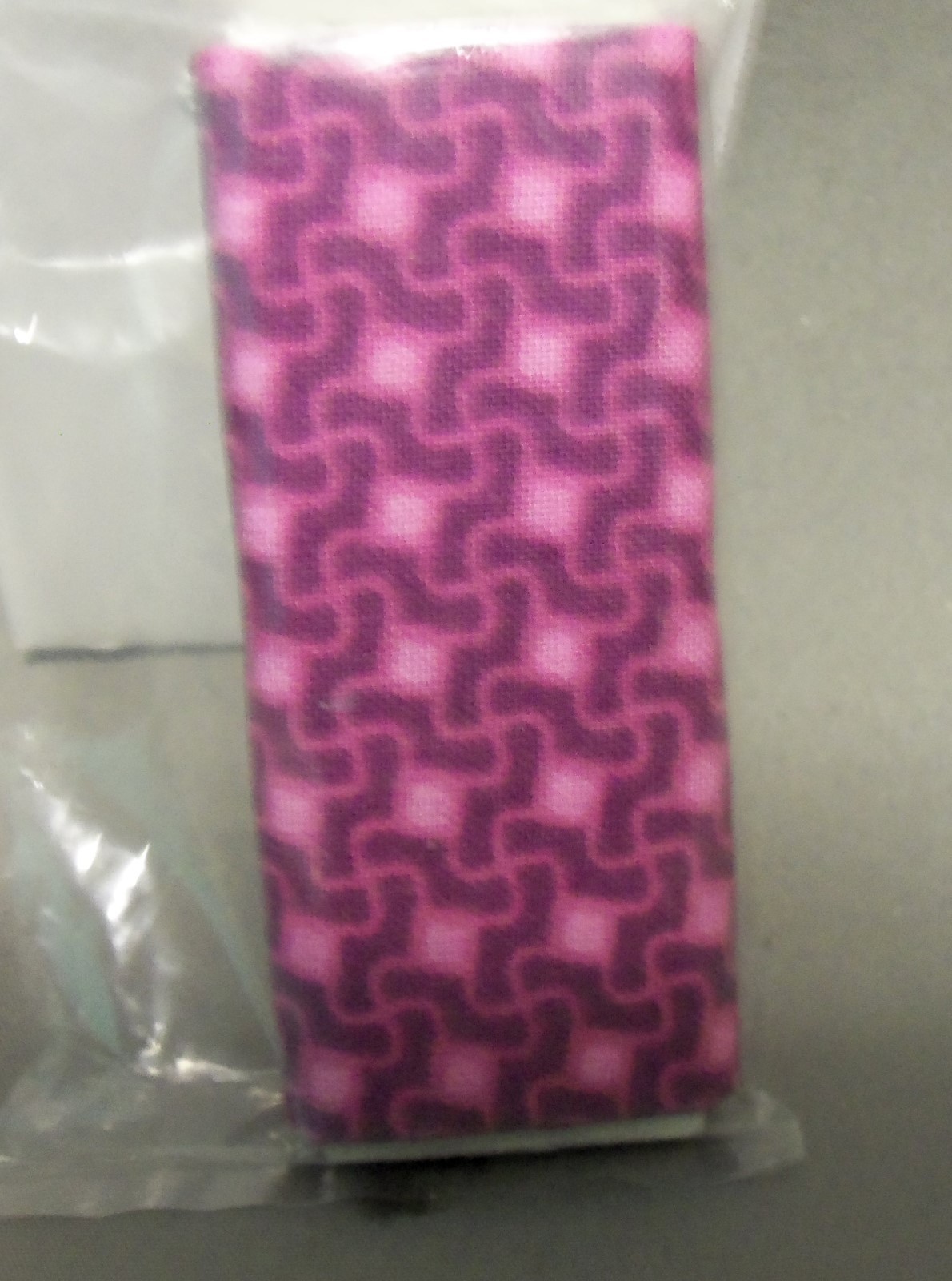 Dollhouse Miniature 1:12 Scale purple Print Bolt of Fabric #1720 | eBay