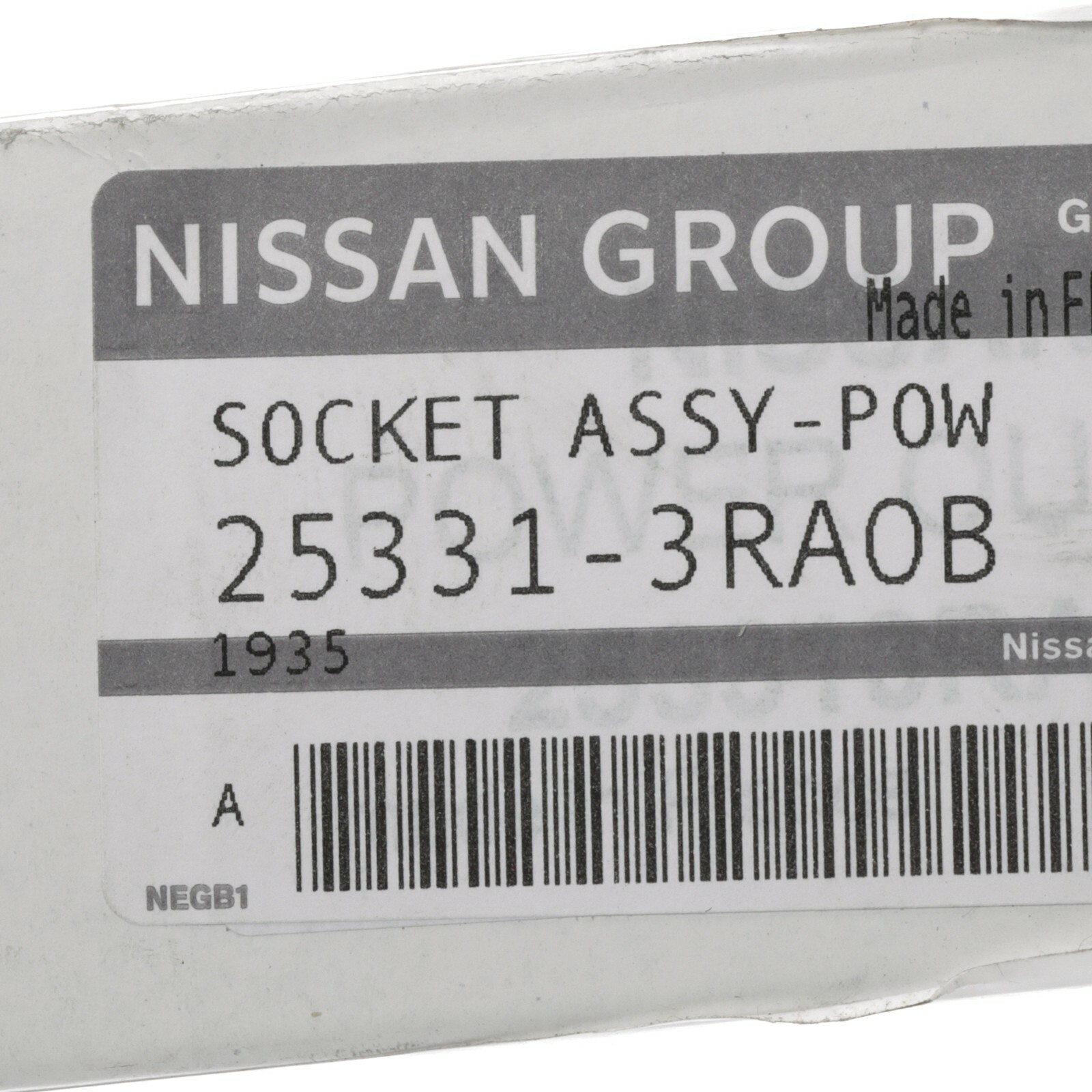 OEM NEW Genuine Nissan 13-16 Sentra 17-19 GT-R Power Outlet 12V 120W ...
