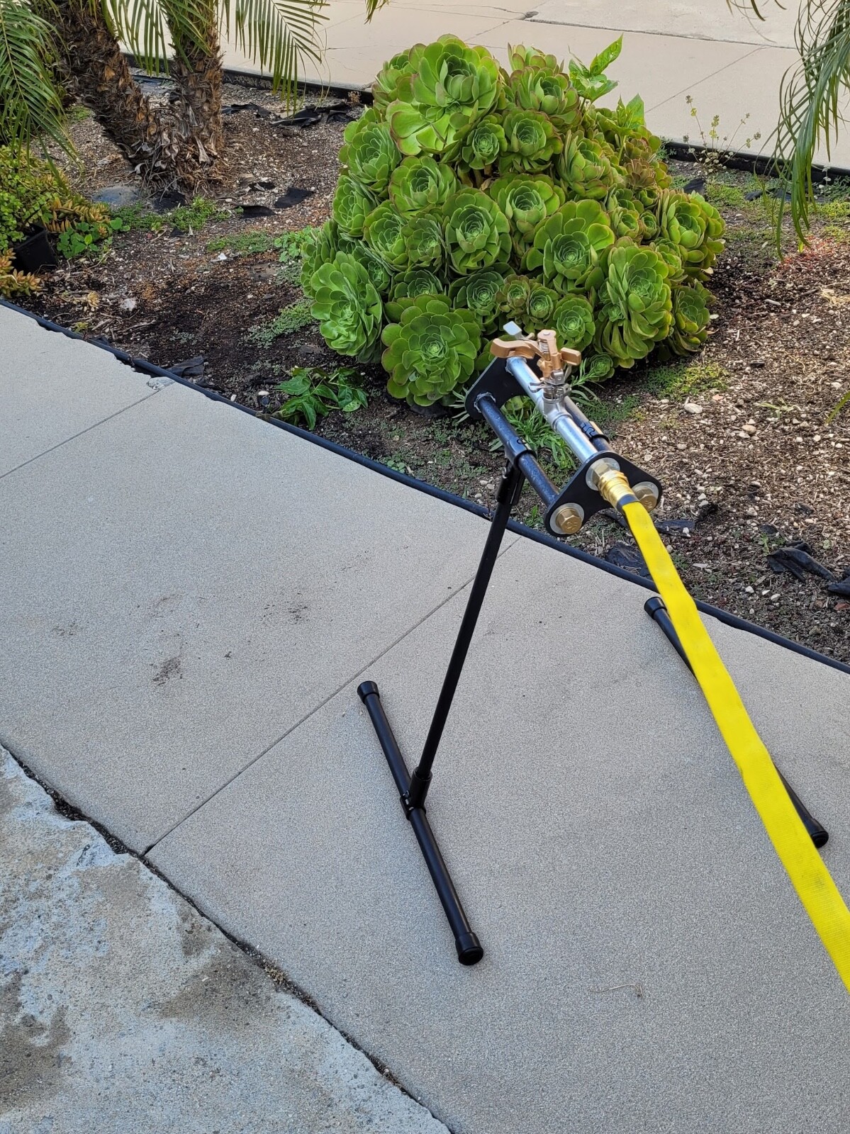 Ember-S-guard™ ESG2-BLAK Unit with Brass Shut Off Valve & Swivel ...