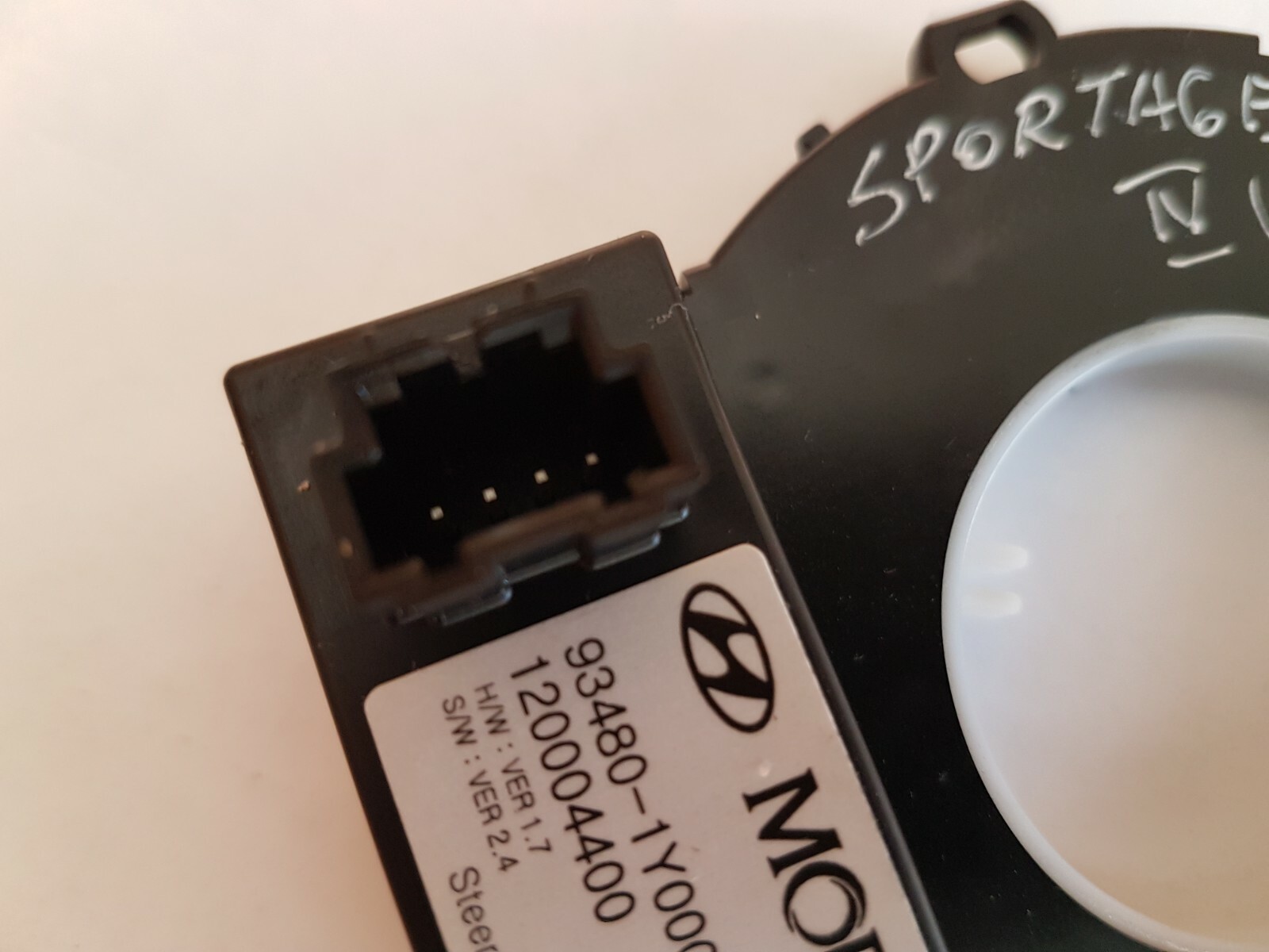 KIA SPORTAGE 2016 2.0CRDi RHD STEERING ANGLE SENSOR OEM 93480-1Y000 | eBay