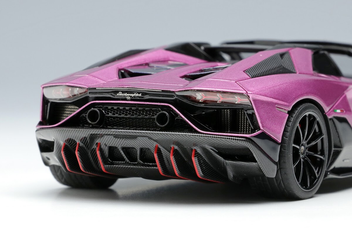 Lamborghini Aventador Lilla Og Rosa 1:24 LP700 4 Aventador Alloy