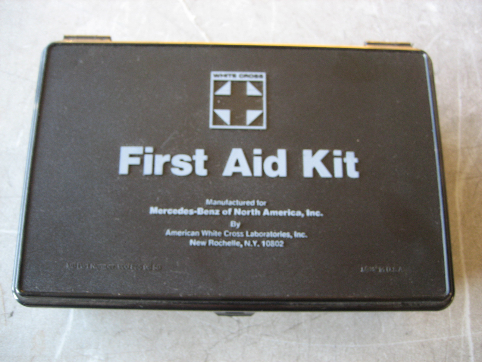 Mercedes W107 W123 W126 W116 First Aid Kit Black Box 1973-1985 | eBay